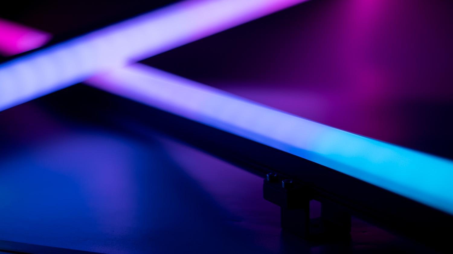 Piksel Kontrollü LED Armatür | AIMTECH Led Aydınlatma